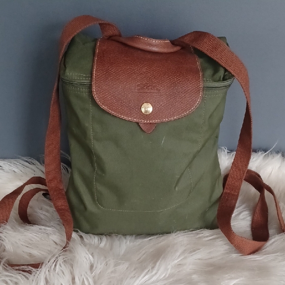Longchamp | Bags | Longchamp Medium Backpack | Poshmark